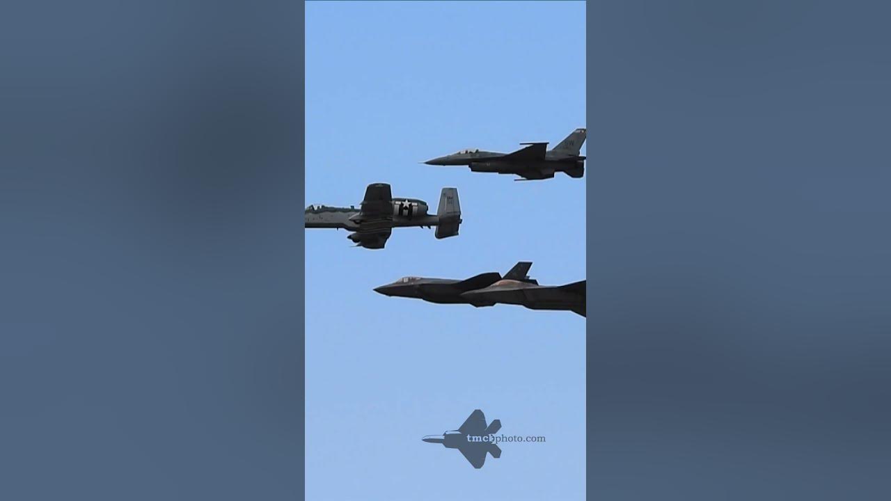 Rare USAF Heritage Flight Featuring the F-22, F-35A, F-16, and A-10 - Airshow London - 2020-09 ...