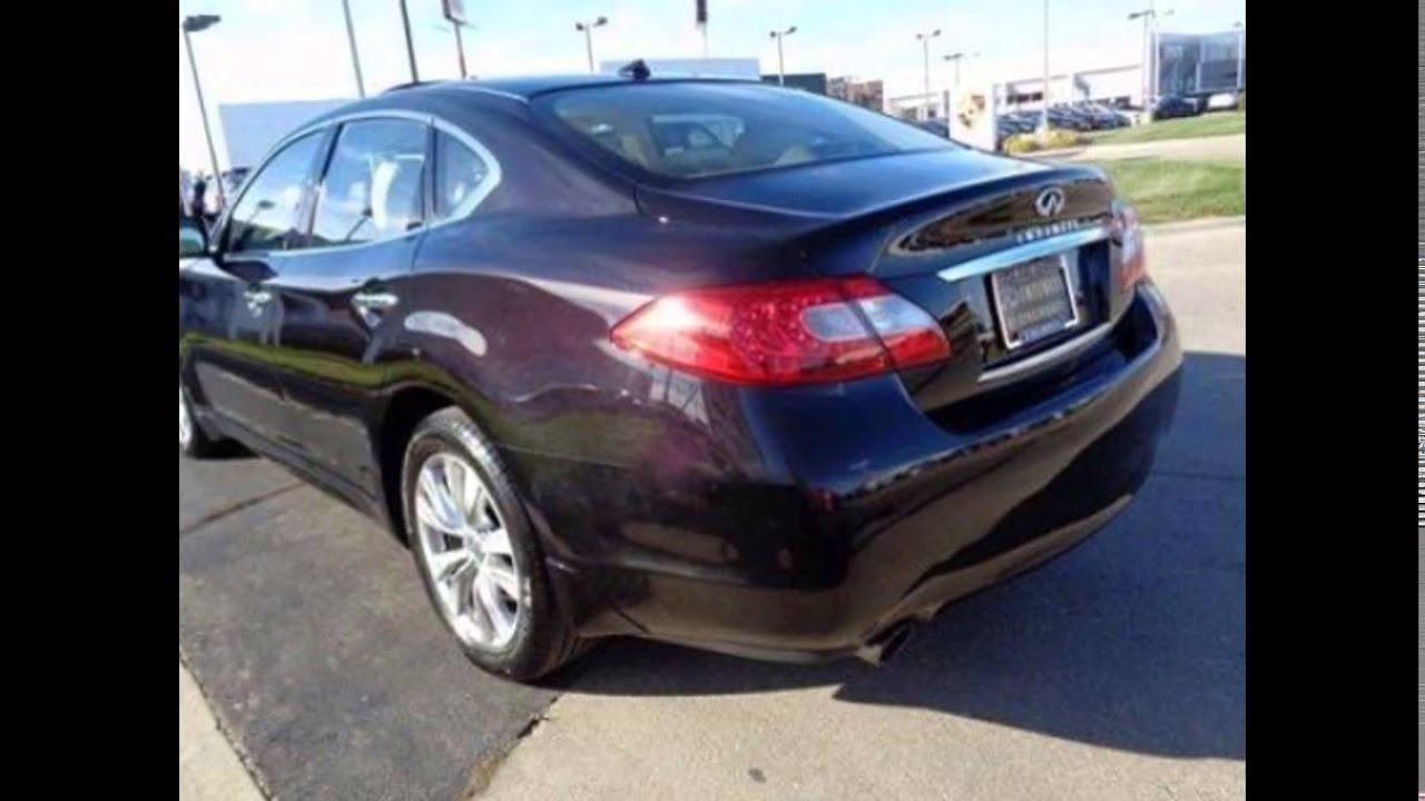 2016 Infiniti Q70 Malbec Black - YouTube