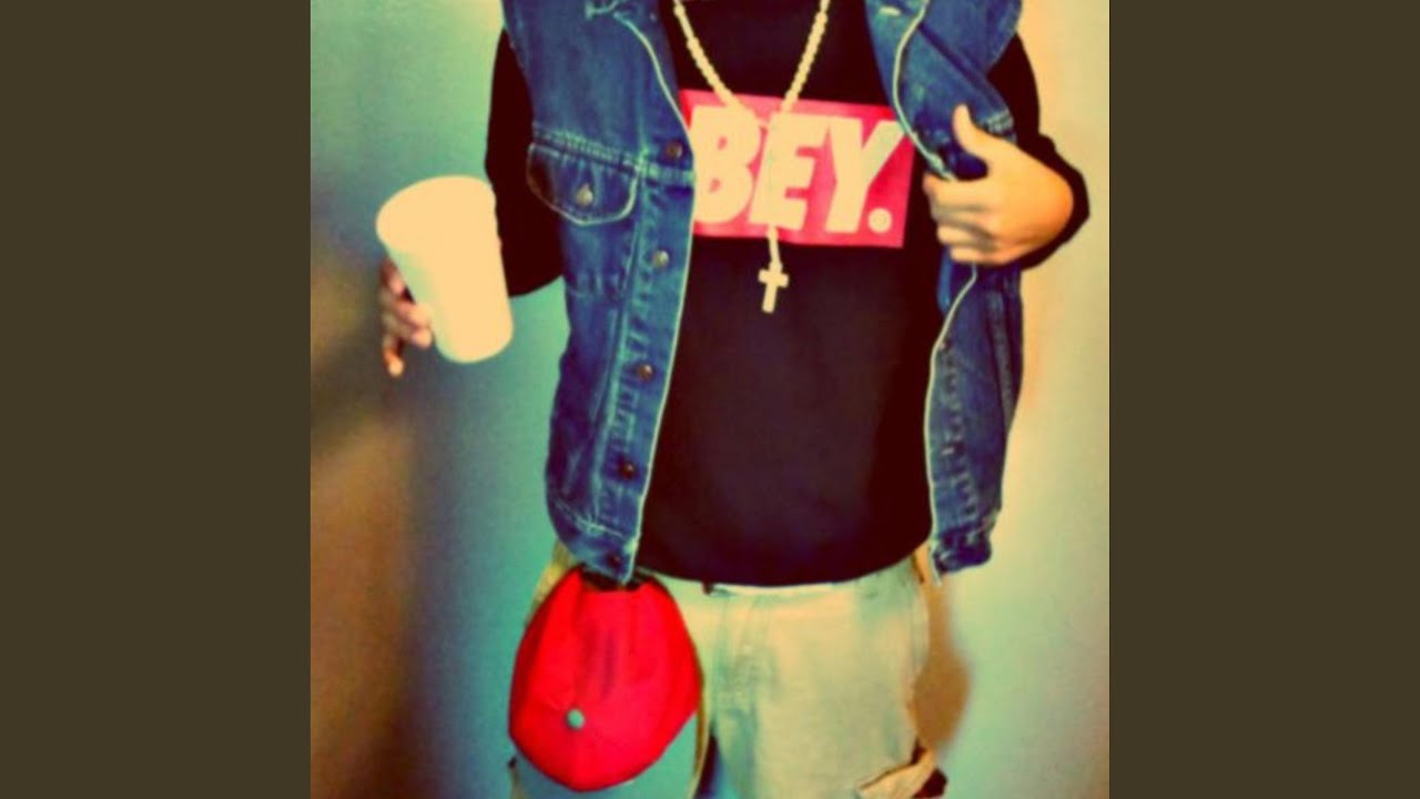 mollywhop stunnaman - YouTube