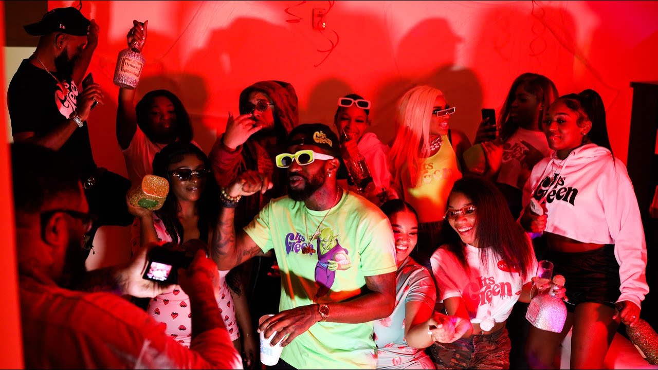 Kadeem James - Woahhh [ Official Music Video ] - YouTube