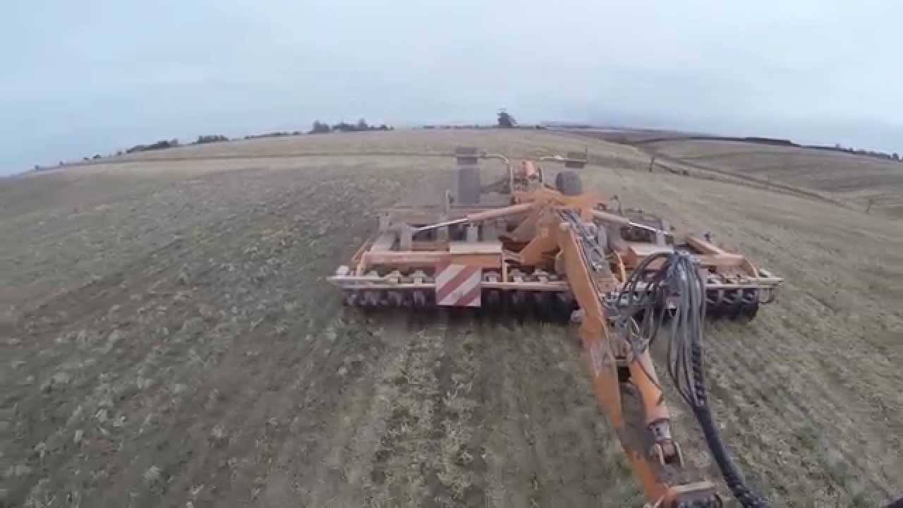 Versatile and Simba SL - YouTube