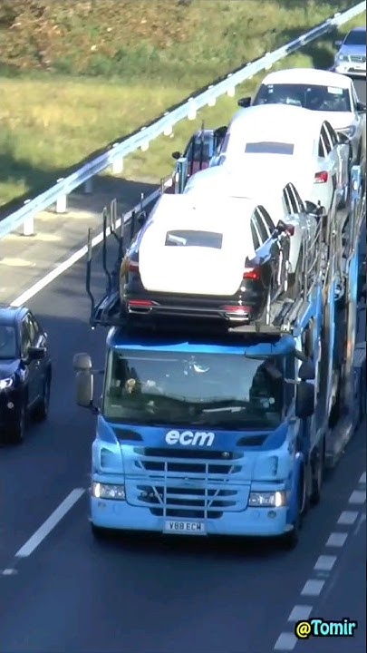 SCANIA car transport and DAF XF A1(M) motorway #truckspotting #tomir - YouTube