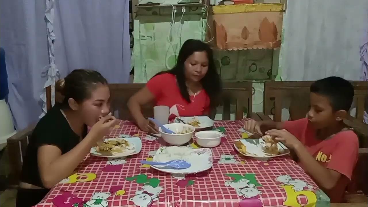 NAGLUTO SI ATE NG ODONG W/ SARDINES ULAM NAMIN SA HAPUNAN - YouTube