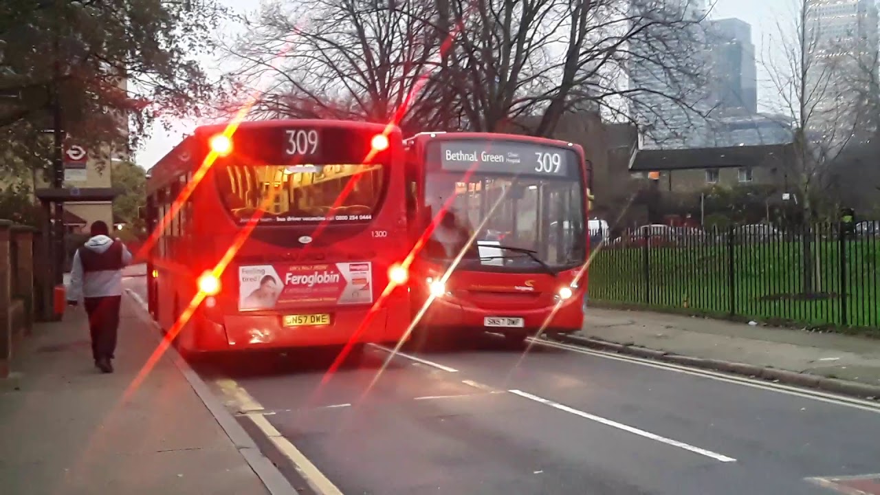 Two E200 DAS1 (1300) SN57DWE & DAS2 (1301) SN57DWF CTP (HCT) Route 309 ...