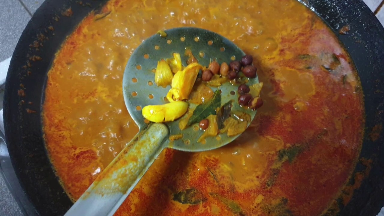 Kachang Curry - YouTube