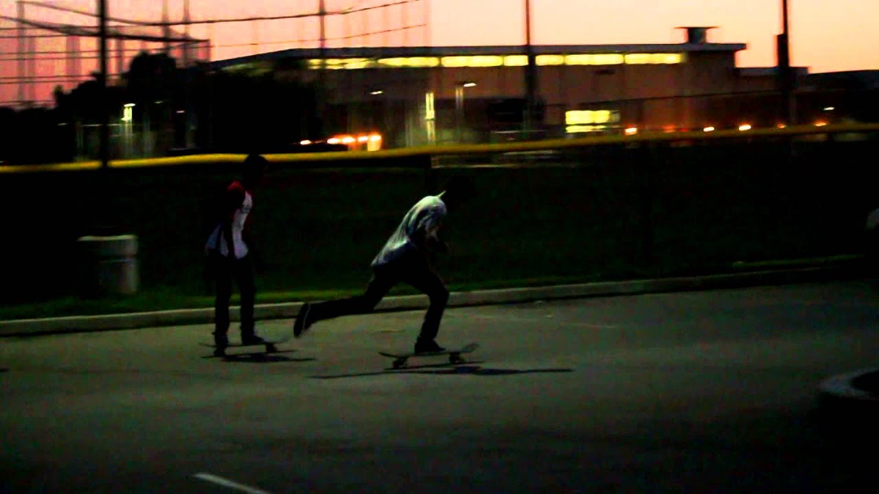 Alex Ramirez - Santa Ana Skatepark - 700D Test - YouTube