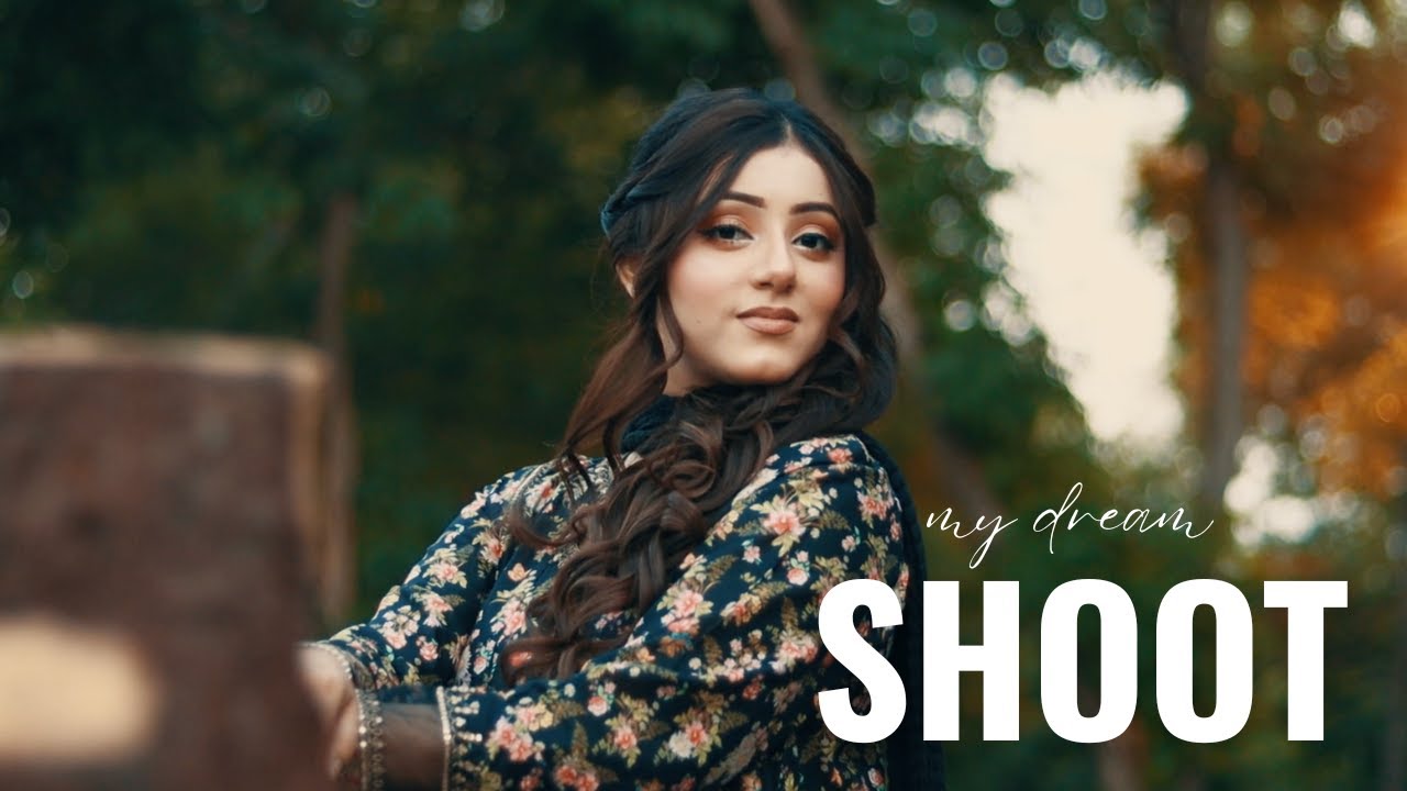 Dominating The Camera In My Second Photoshoot 💃📸 Feat. Bisma Kanwal - YouTube