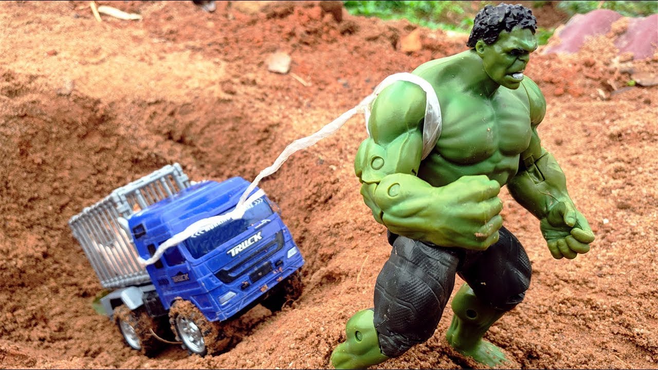 Hulk Helps Transport Vehicles Triceratops construction children cars ...