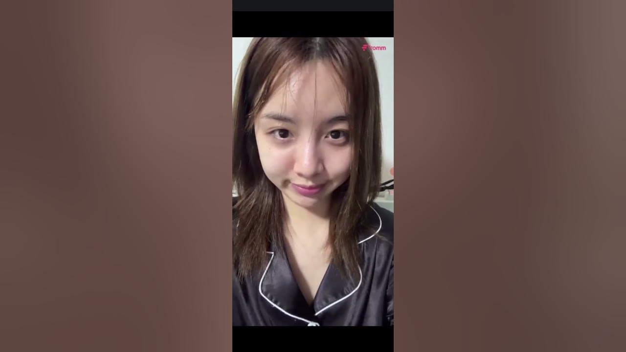 Lucy | WOOAH Fromm LIVE [SUB] 241226 - YouTube