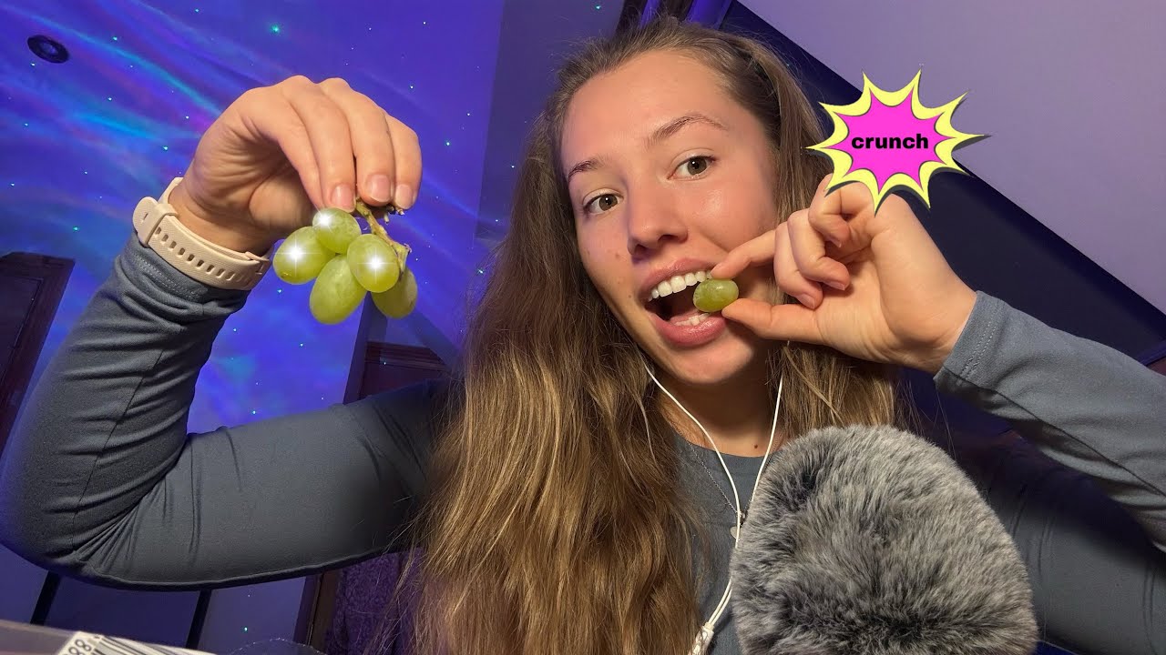 ASMR eating the worlds crunchiest grapes! - YouTube