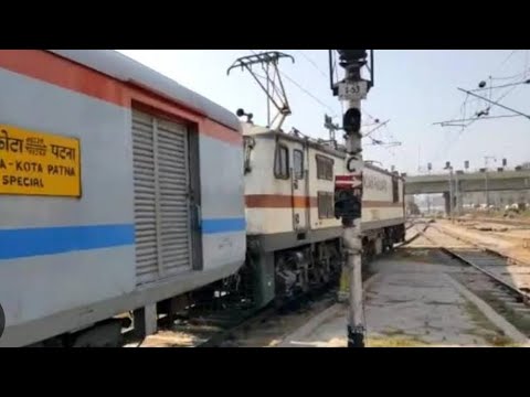 PATNA KOTA EXPRESS (3rd AC) [ Train Journey ] Patna to Agra #MohitGoPro ...
