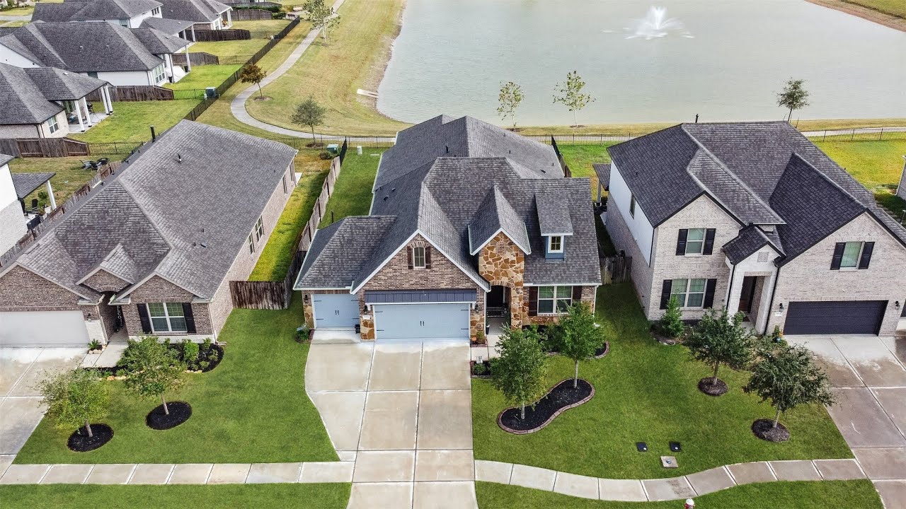 7019 Arbor Bay Lane | Manvel Real Estate - YouTube