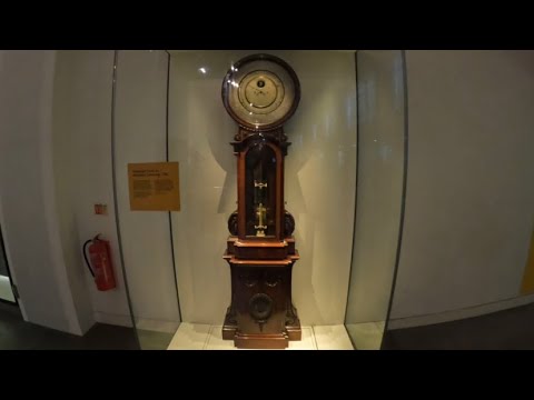 Science museum ,the Barograph Clock By Alexander Cumming, 1766 - YouTube