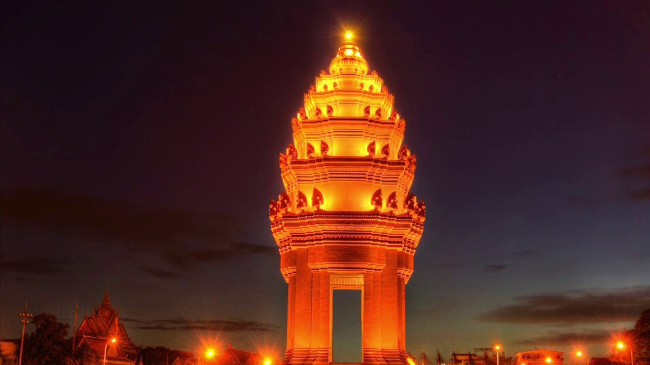 The Independence Monument - YouTube