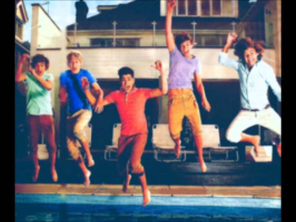 One Direction What Makes You Beautiful Laugh Version - YouTube