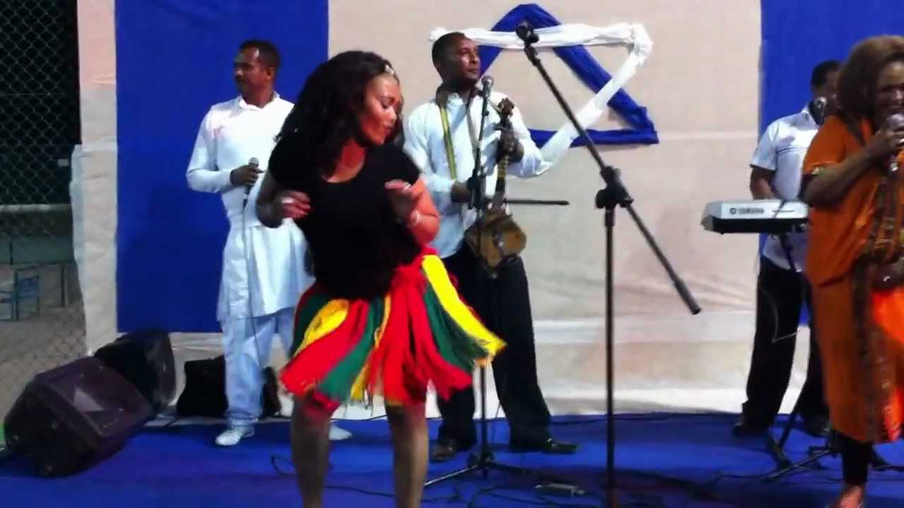 Welayta by Israeli Girls - YouTube