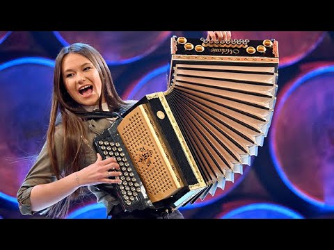 Melanie Brugger - mit I sing a Liad für di beim Schlagerspass bei Andy ...