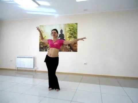 Восточный Танец . Обучение. Работа бедрами. часть 1