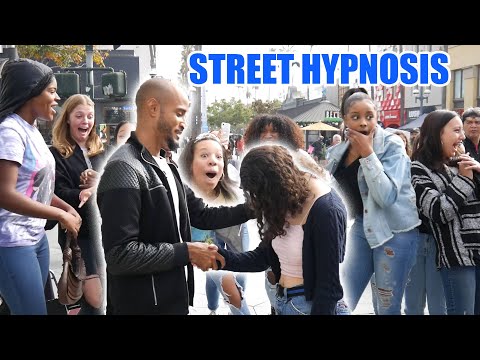 STREET HYPNOSIS | Drake Fail, Santa Claus & Celebrity Crush (Full Performance)