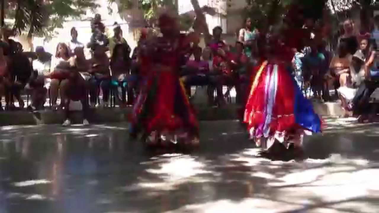 Oyá by Conjunto Folklórico Nacional de Cuba in Sabado de la rumba 12th ...