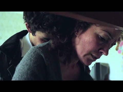 Nobody's home 2013 full  movie explained in hindi. Relationship with friend's mom.