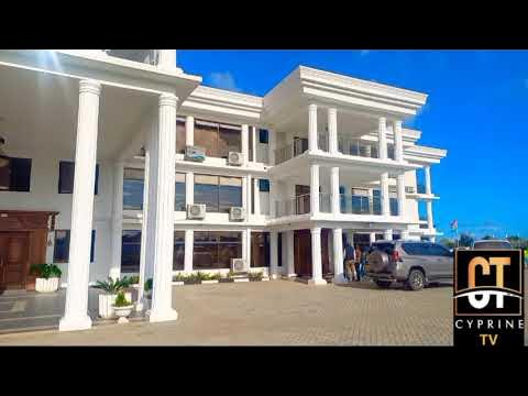 BREAKING NEWS!!RAILA ODINGA ARRIVES INSIDE PASTOR EZEKIEL'S CHURCH MAVUENI KILIFI AS HE WAS ...