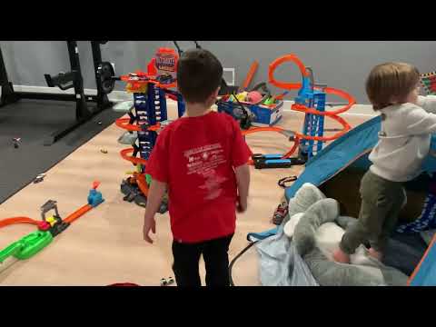 Lyon boys farting around