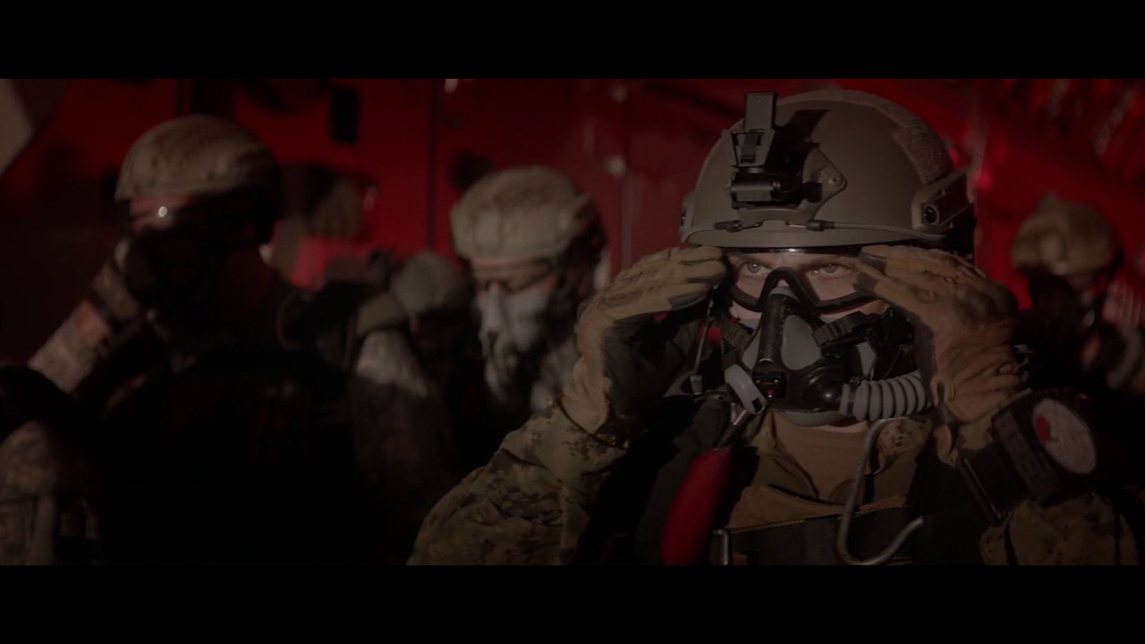 Godzilla (2014) - H.A.L.O Jump Scene - YouTube