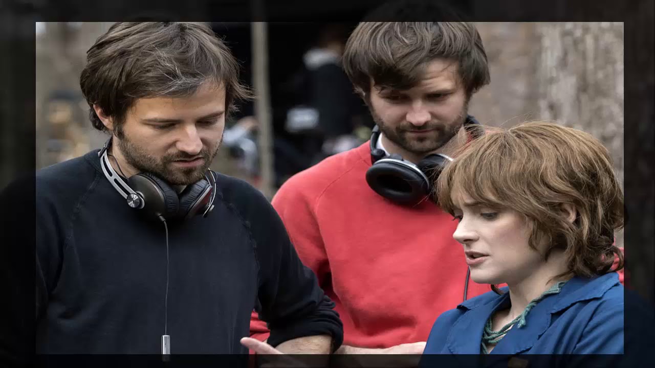 Best Famous People on Stranger Things Season 2 - YouTube