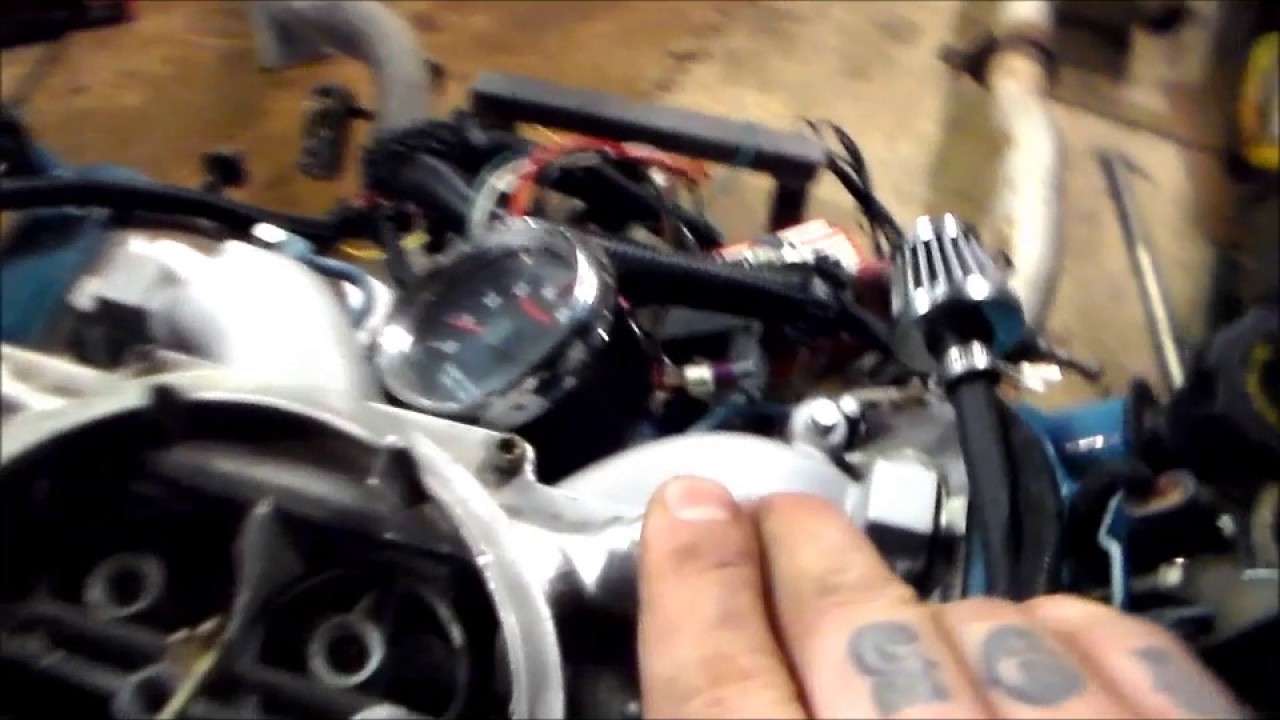 Carbed LS engine Geronimo - YouTube