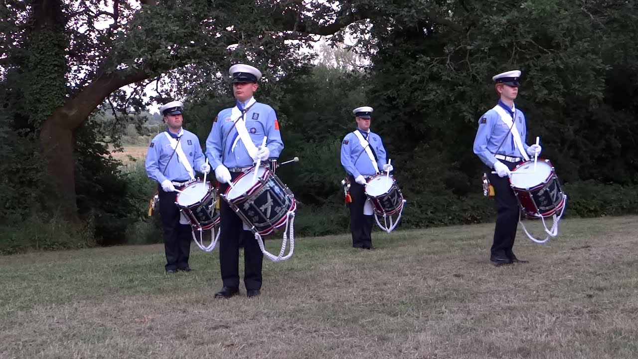 14th Eastleigh Scout and Guide Band Corps of Drums - "Stilwell" - YouTube