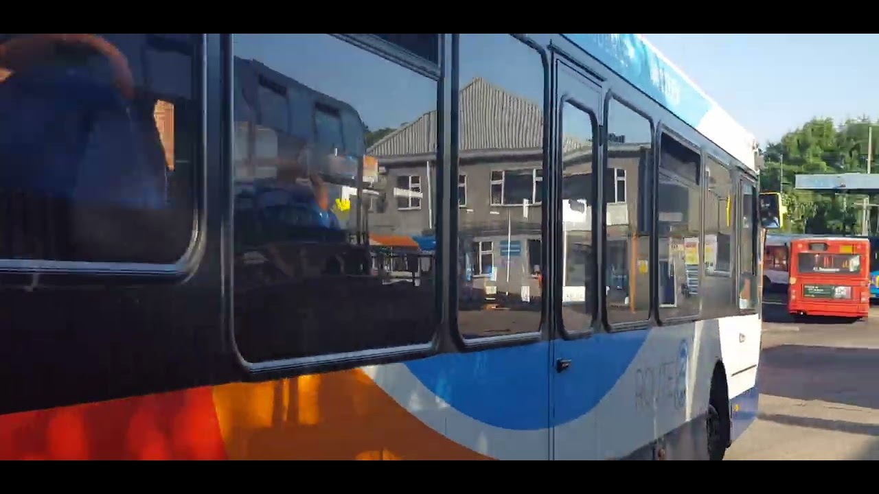 Here is the stagecoach bus 36913 in Aldershot Bus Garage with the route ...