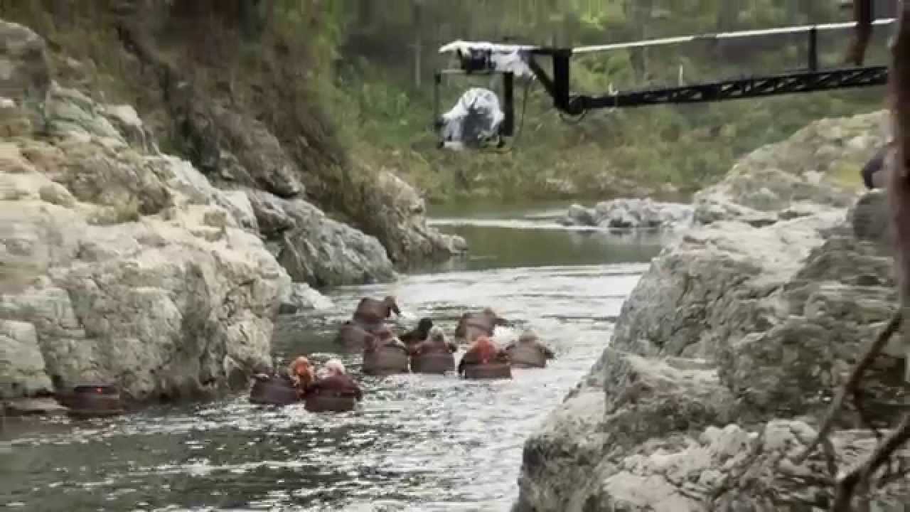 Exclusive clip: Floating down the river with the dwarves of 'The Hobbit ...