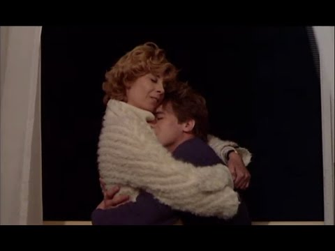 Momentos (1981) de María Luisa Bemberg