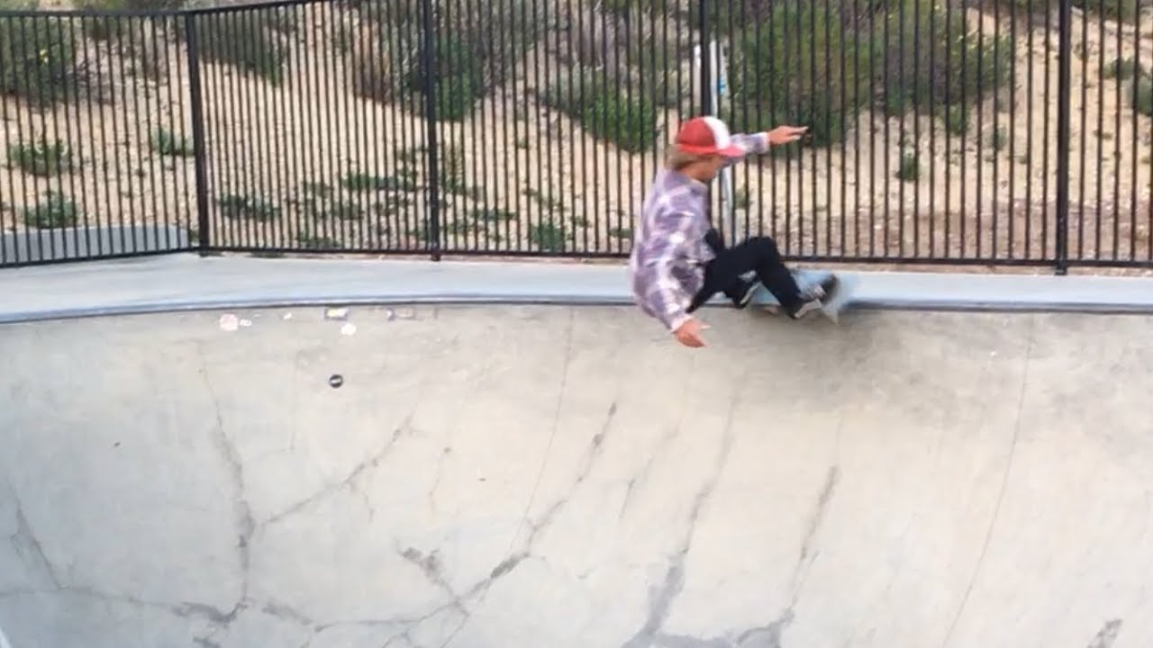 Sk8boarding again footage - YouTube