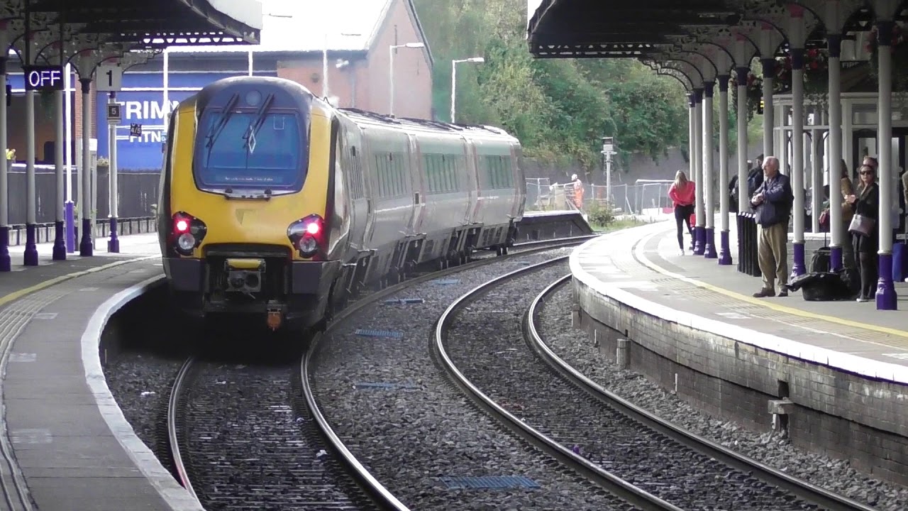 Cheltenham Spa Station 10/10/18 - YouTube
