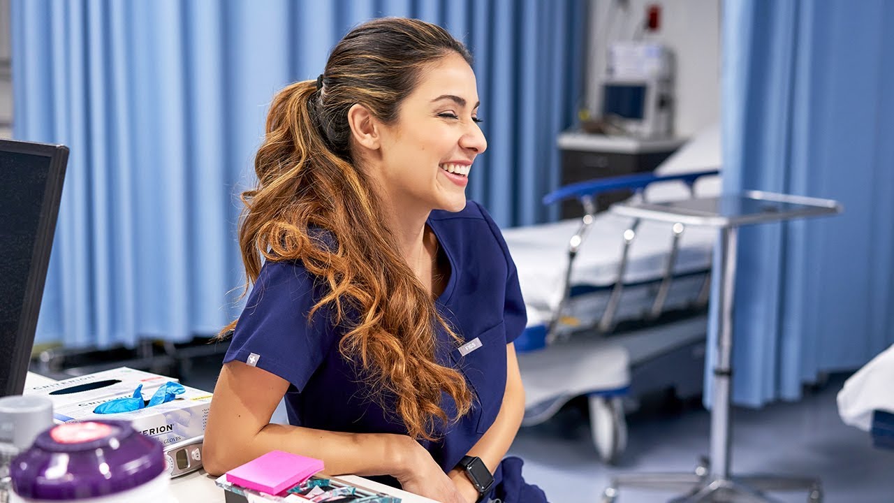 I am a Nurse | Camelia S., RN | FIGS Scrubs - YouTube