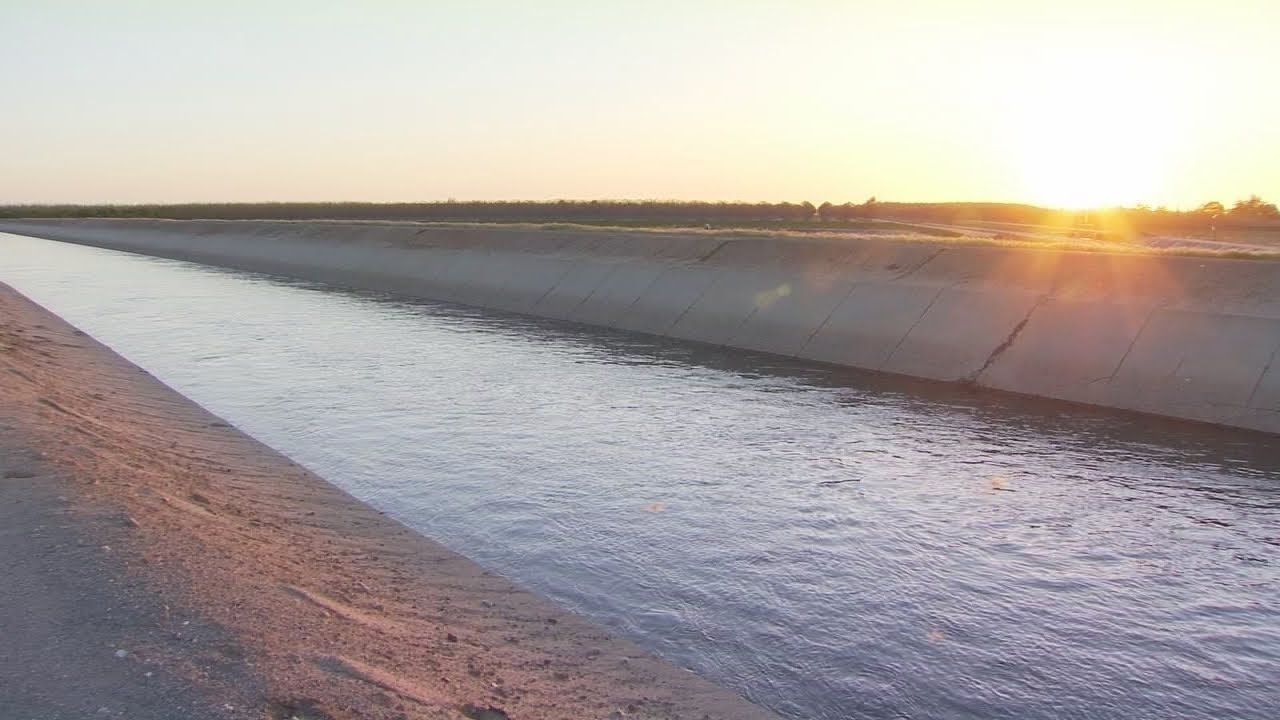 Two drunk women trying to free stuck car fall into canal, CHP officers ...