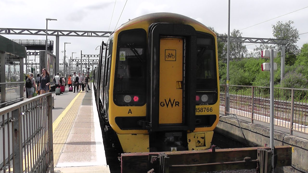 GWR Class 158 Review - YouTube