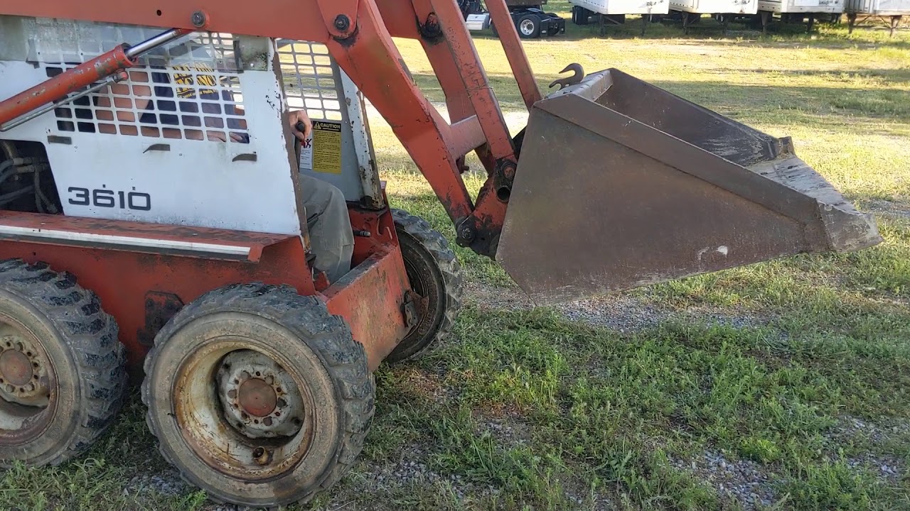 Gehl 3610 - YouTube