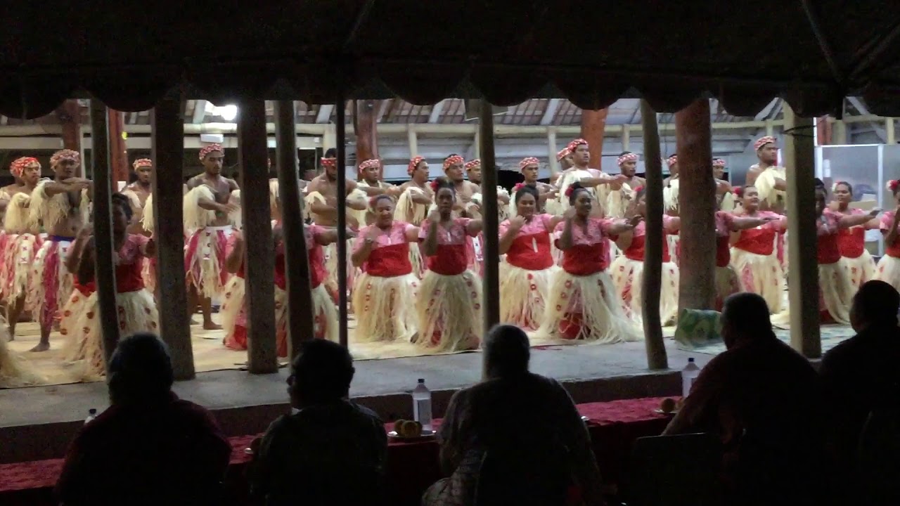Tokelau dance. Fakaofo - YouTube