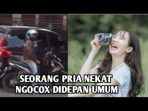 Pemotor Di Pekalongan Ngloco Didepan Toko Batik