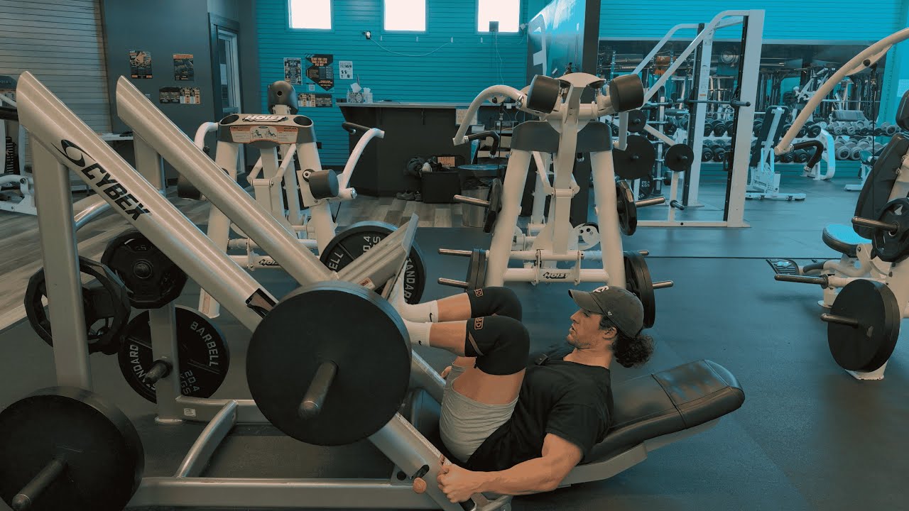Foot positioning to train ENTIRE LEG in a leg press - YouTube