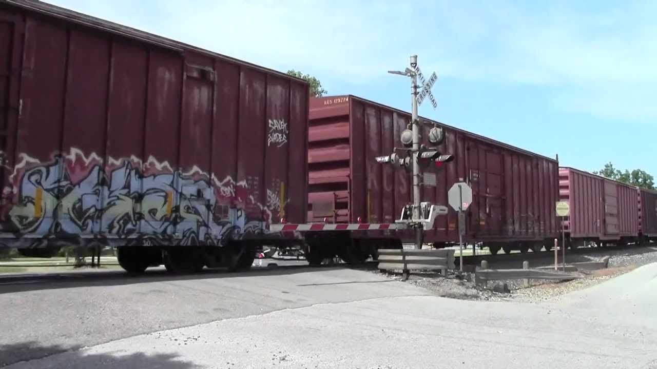 KCS 4794 leads westbound manifest, Richmond, TX - YouTube