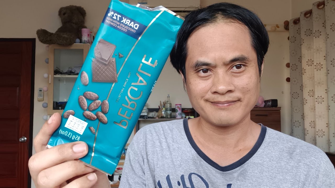 รีวิวดาร์คช็อกโกแลตบาร์ dark chocolate bar ตราเพอกาเล่ pergale - YouTube