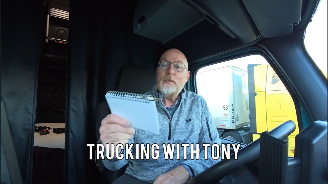 BLIND SIDE DOCK on New Years Day! Trucking vlog pickup. - YouTube