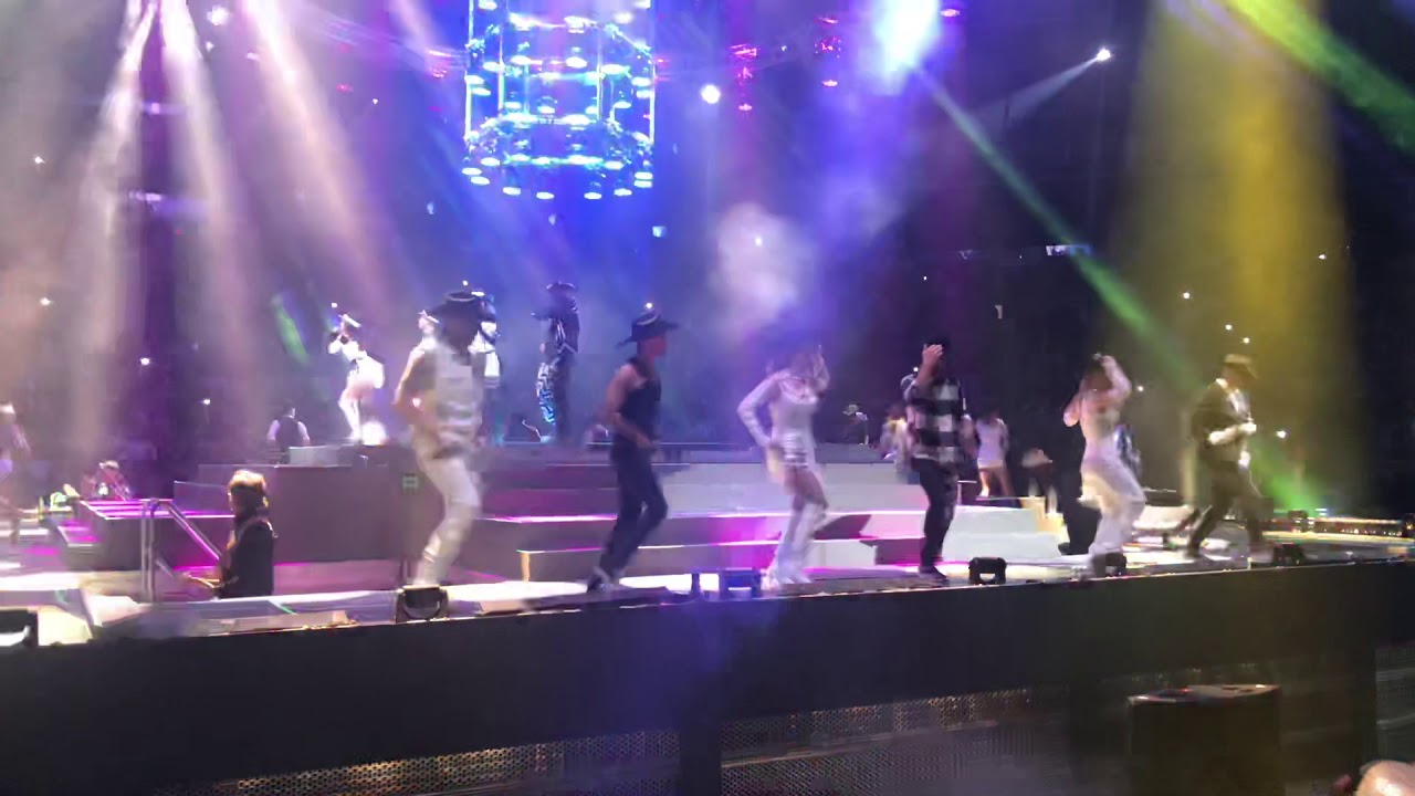 OV7 y todos en el 90’s pop tour arena monterrey - YouTube