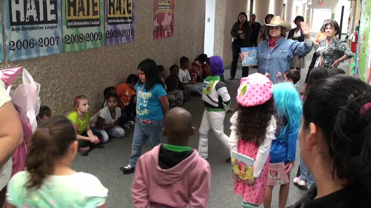 Dulles Elementary School FBISD 1 - YouTube