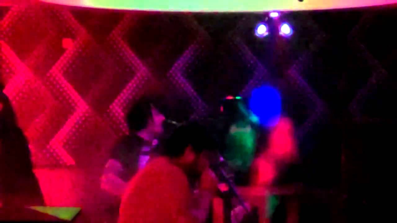 The Sleepover Soundtrack - Knife To Hand Live [2011] - YouTube