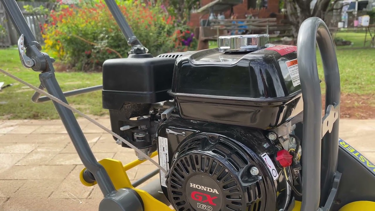 Master Hire - 70kg Small Plate Compactor with Rubber Mat - YouTube